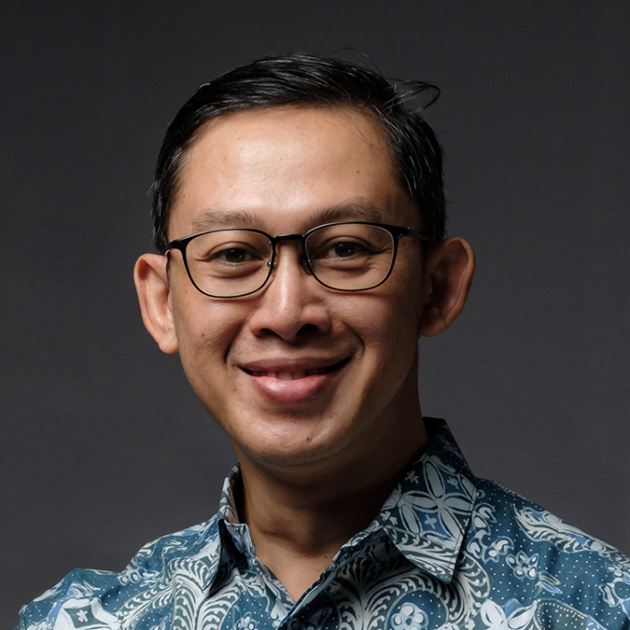Arief Rahman - Akuntansi UII