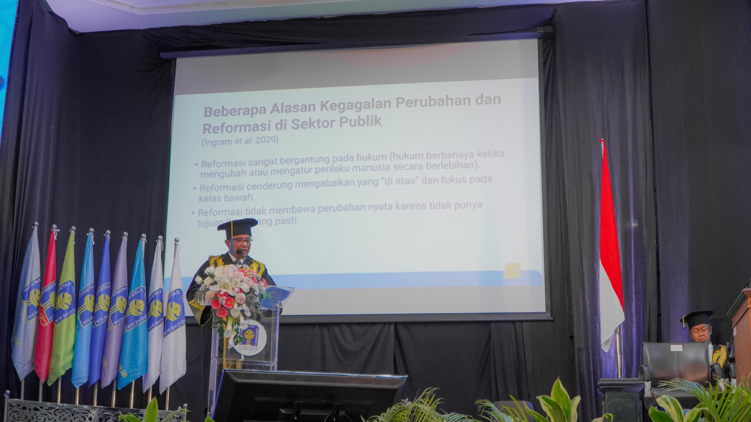 Profesor Johan Arifin: Ancaman Patologi Birokrasi pada Lembaga Sektor Publik di Indonesia ...